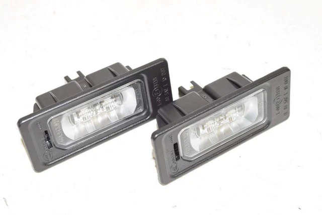 AUDI A3 8V 12-15 Éclairage de plaque d'immatriculation gauche et droite LED d'or EUR 23,00 ...