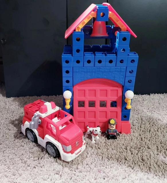 FISHER PRICE TRIO Blocks Fire Station Building Playset with Manual $22. ...