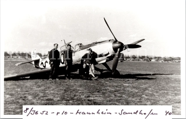 R111 FOTO WEHRMACHT Archiv Repro Luftwaffe Flugzeug JG52 Me109 Emblem ...