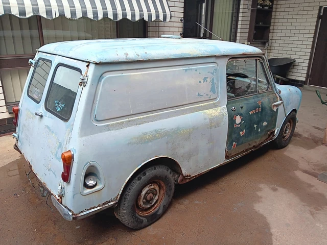 MORRIS MINI WINDOWLESS Panel Van $999.00 - PicClick AU