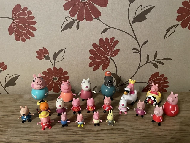 PEPPA PIG FIGURES Mummy Suzy Sheep Candy Cat Grandad Dog Richard Rabbit ...