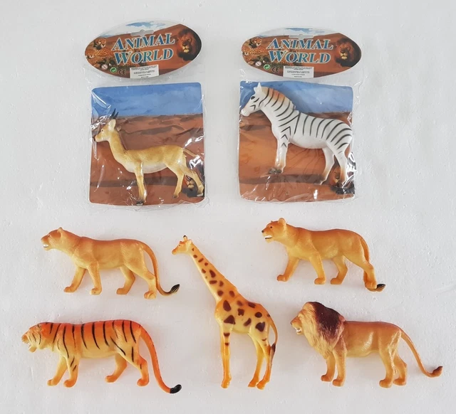 ANIMAL WORLD BUNDLE OF WILD ANIMALS tiger GIRAFFE lion ZEBRA zoo SAFARI ...