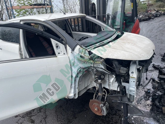 CITROEN C1 2020 white 1,0 Petrol 3dr rear axle b000768280 £150.00 ...