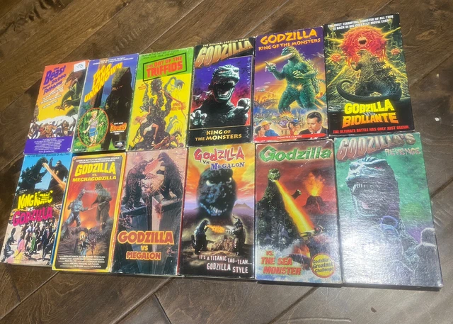 VINTAGE GODZILLA AND More Collectible VHS collector‘a bundle 12 VHS ...