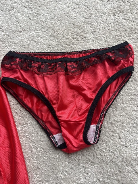 STUNNING VINTAGE RED Silky Nylon Lace Half Slip with split and panties ...