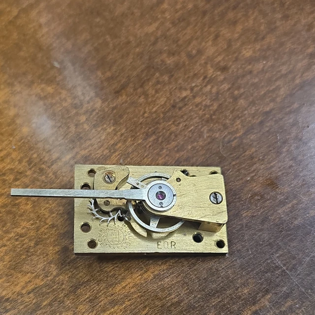 ANTIQUE PLATFORM CLOCK Made In England By ABEC For Spares And Repair £ ...