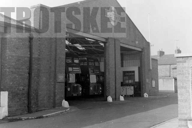 LARGER NEGATIVE BMMO Scene View Banbury Depot 1965 £3.99 - PicClick UK