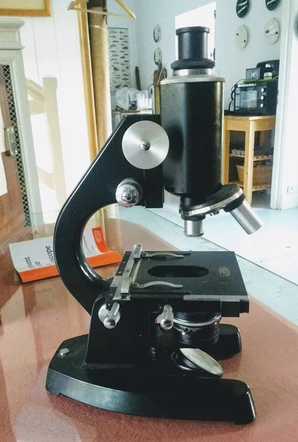 ANCIEN MICROSCOPE HENSOLDT Wetzlar 35630, ds sa boîte en bois ...