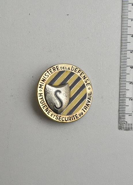 INSIGNE MILITAIRE N°7 - Ministère de la Défense - HST EUR 3,00 - PicClick FR