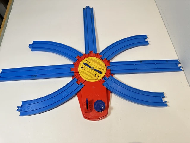 TOMY TRACKMASTER MOTOR Road & Rail Thomas Train Engine Turntable ...