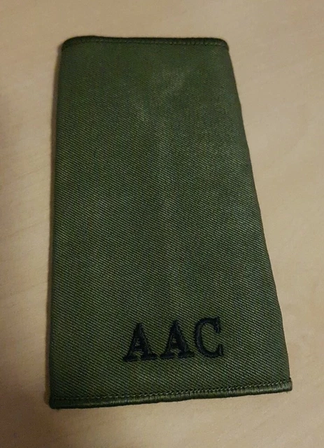 GENUINE BRITISH BRITISH ArmyIssue "AAC" Olive Rank Slide Epaulette £4. ...