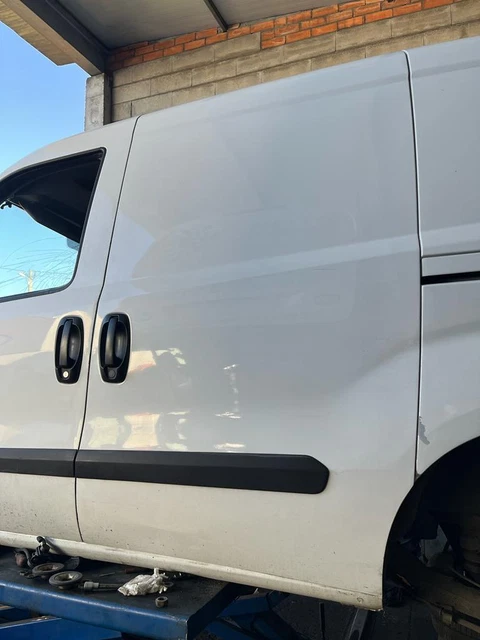 93487 PUERTA LATERAL Corredera Izquierda OPEL COMBO D * 2016 EUR 317,02 ...