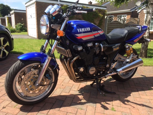 YAMAHA XJR 1200 Christian sarron £1,800.00 - PicClick UK