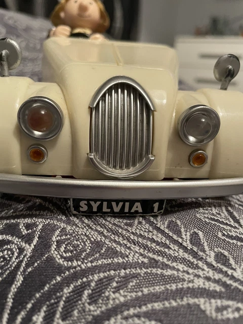 POSTMAN PAT DR Sylvia Gilbertson And Friction Morgan Car. £25.00 ...