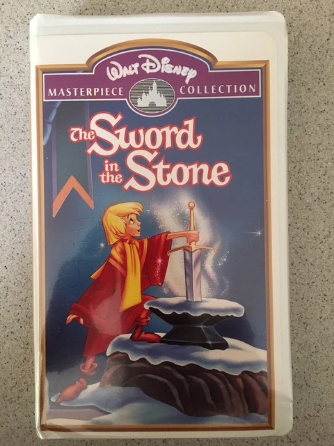 EUC WALT DISNEY Sword in the Stone Video(1998VHS) + NWT Merlin Bean Bag ...
