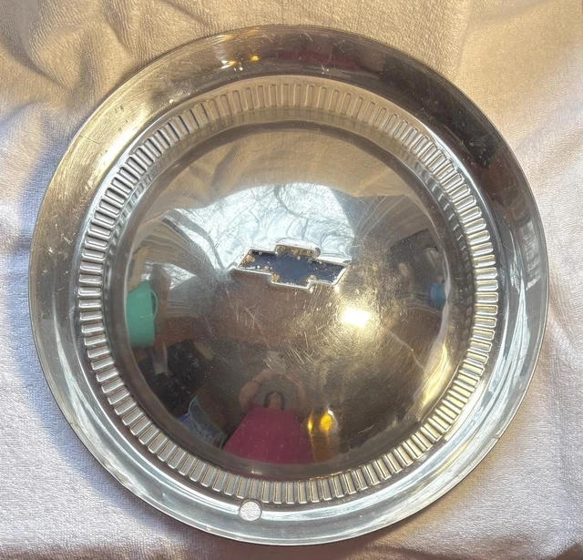 VINTAGE 1950'S CHEVROLET Chevy Bowtie Hubcap Wheel Cover $34.93 ...