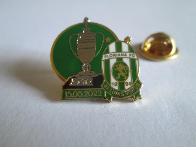 B2 FLORIANA FC club spilla football calcio soccer pins broches malta ...