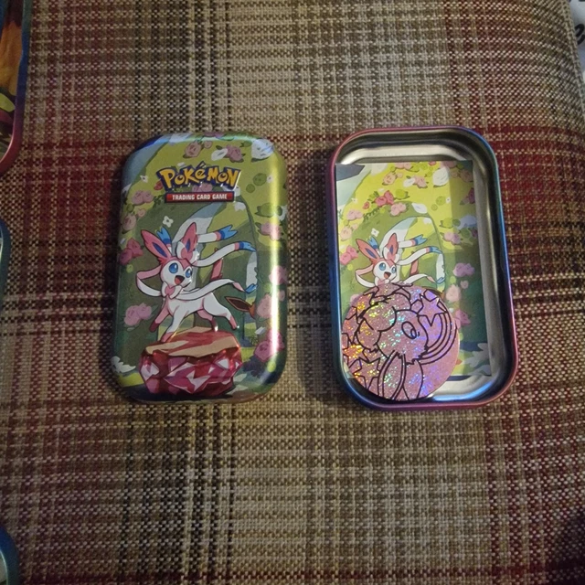POKÉMON TCG: SCARLET & Violet-Prismatic Evolutions Mini Tin - Sylveon ...