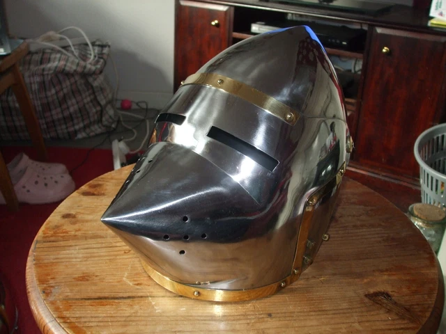MEDIEVAL PIGFACE HOUNDSKULL Bascinet helmet circa 1390 AD £58.50 ...
