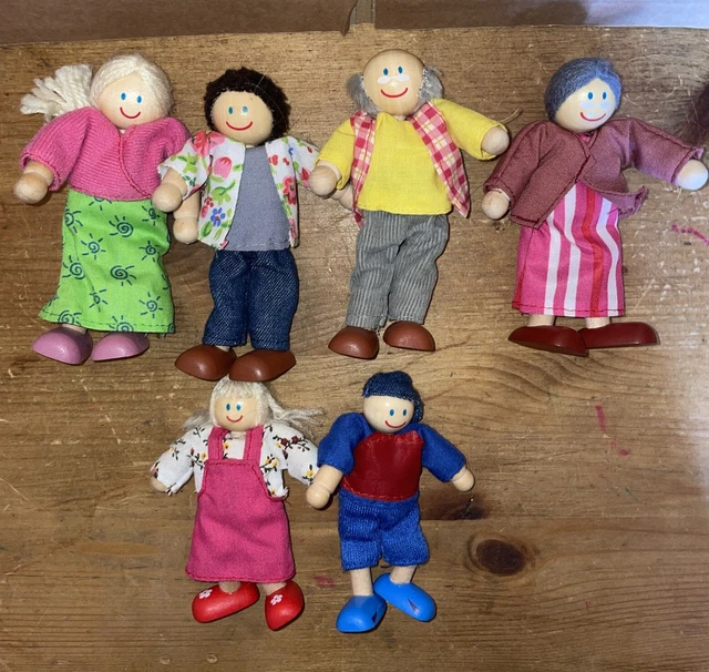 WOODEN DOLLS HOUSE Wooden Family Figures X6 £5.00 - PicClick UK