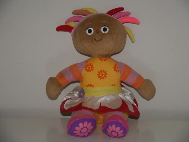 IN THE NIGHT Garden 10" Upsy Daisy Soft Toy BBC CBeebies _Q2 £9.99 ...