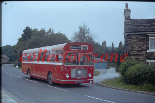 35MM SLIDE 1980 West Yorkshire Bus SWX962F Coach Road Baildon With ...