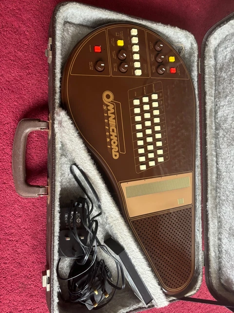SUZUKI OMNICHORD OM-27 With RARE Retro Carry Case Power Adapter OM27 £ ...