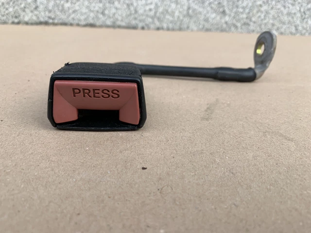 MERCEDES W126 SEC Coupe Series 2 belt lock rear left 1268601596 £48.61 ...