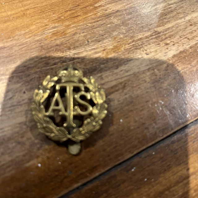CAST BRITISH ARMY Officer's Cap Badge Auxiliary Territorial Service ATS ...