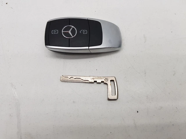2018 MERCEDES A Class A200 W177 3 Button Remote Smart Key Fob Genuine ...