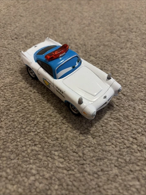 DISNEY PIXAR CARS Airport Security Guard Finn McMissile Mattel £14.01 ...