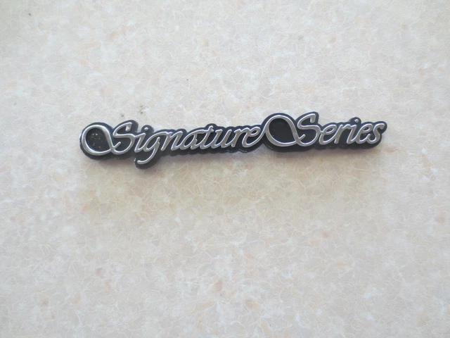ORIGINAL FORD LINCOLN Town Car Signature Series emblem / badge $35.00 ...