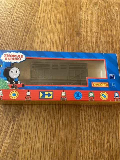 HORNBY RAILWAYS THOMAS The Tank Engine & Friends R9023 Cattle Wagon 00 ...