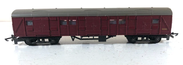 TRI-ANG TT GAUGE S224S Maroon BR Bogie GUV Parcels Utility Van Model ...
