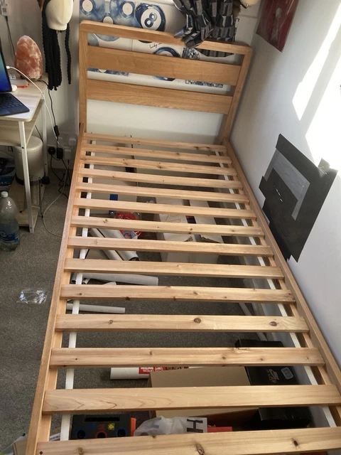 SINGLE BED FRAME & Mattress £1.16 - PicClick UK