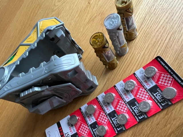 POWER RANGERS DINO Charge Talking Communicator & 3 rare Gold/Silver ...