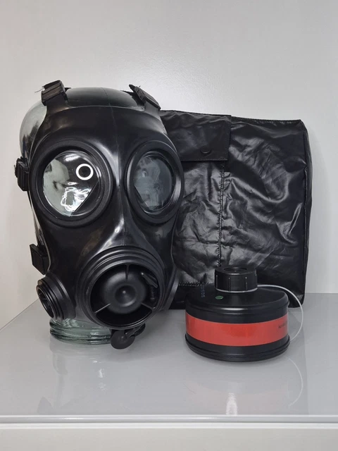 DUCTH GAS MASK Bag ONLY rare rubberised black,with nbc paper (no mask ...