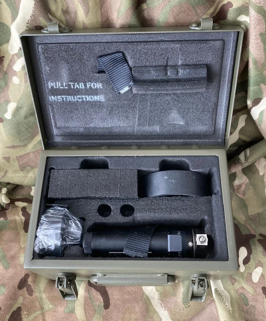 BRITISH ARMY NIGHT SIGHT / NIGHT VISION ASSESSOR V7 GENUINE ISSUE £74. ...