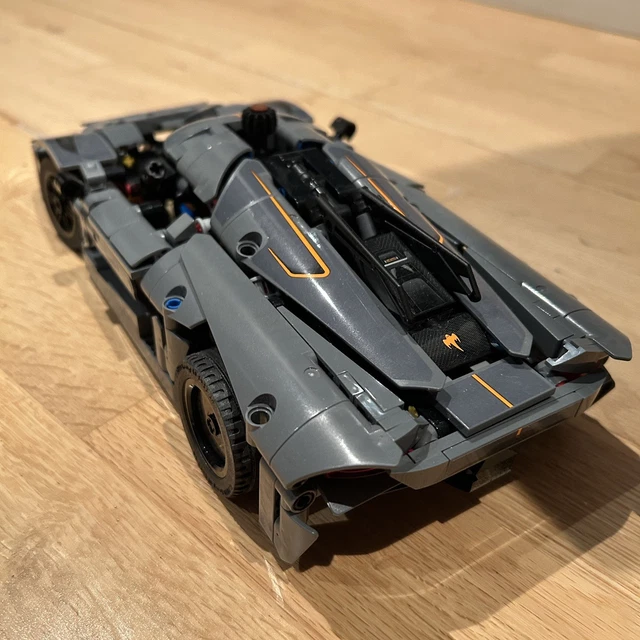 LEGO TECHNIC: KOENIGSEGG Jesko Absolut Grey Hypercar (42173) £20.99 ...