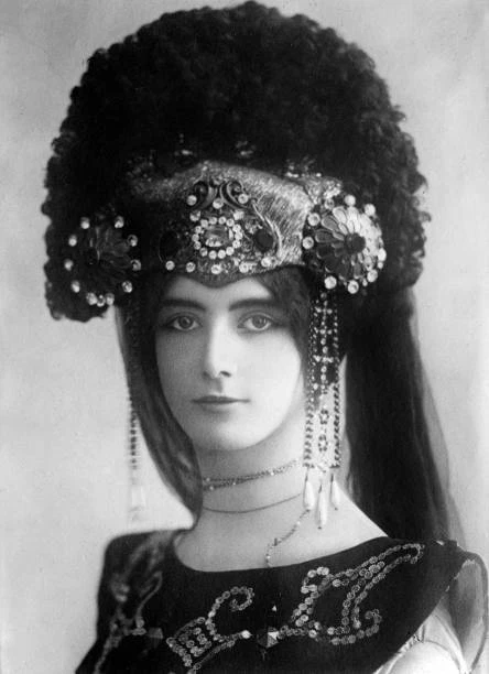 OPERA SINGER FRENCH Dancer Cleo De Merode c1890 10 Old Photo $9.00 ...