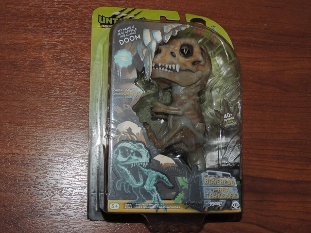 NEUF - FINGERLINGS Untamed Doom Bonehead T-Rex Fluorescent Dinosaure ...