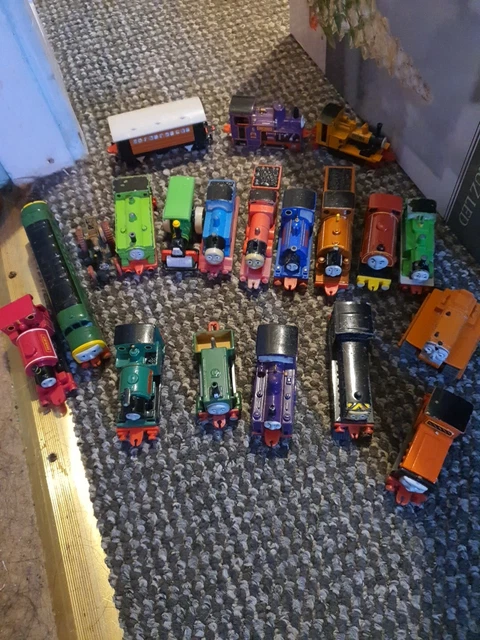 THOMAS THE TANK Engine And Friends Die Cast Engines Bundle £20.00 ...