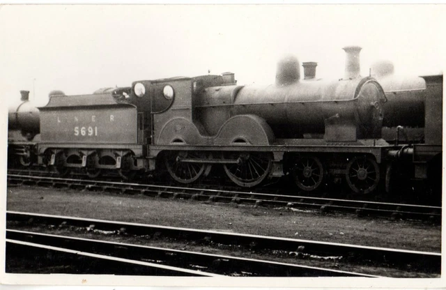 RAIL PHOTO LNER GCR 440 D7 5691 Mexborough shed Yorkshire £2.39 ...