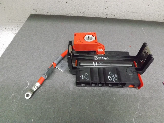 BMW GENUINE Battery Terminal Fuse Box V46942912-08 2.0D 08 Reg £25.00 ...