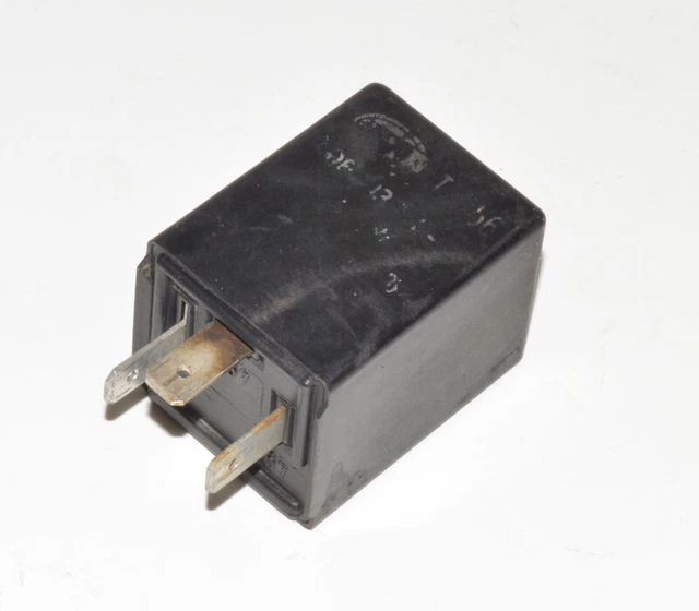 TRIUMPH SPRINT 900 Trident T300A Indicator Relay Indicator Relay Turn ...
