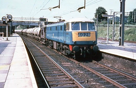 COLOUR RAIL SLIDE DE 1956 of E3094 BR class 85 electric loco £2.99 ...