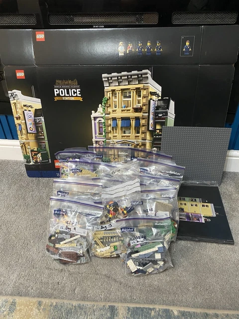 LEGO CREATOR EXPERT Police Station 10278 Modular Building Kit £78.70 ...