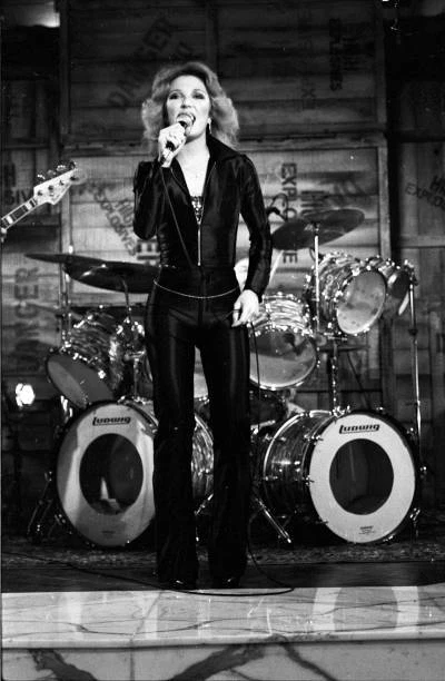 COUNTRY SINGER TANYA Ticker performs onstage in October 1978 in Los Old ...