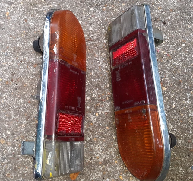 TRIUMPH SPITFIRE MK4 1500 GT6 Mk3 rear light clusters £24.50 - PicClick UK