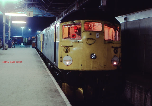 ORIGINAL 35MM SLIDE: Class 26 26044 & 26024 @ Inverness 1983 £4.99 ...